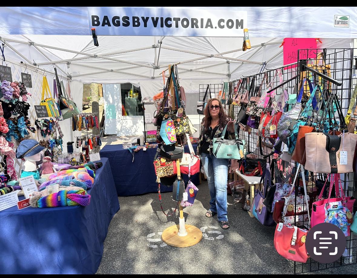 Handcrafted custom handbags, wallets, purses, and tote bags. – Bags by ...